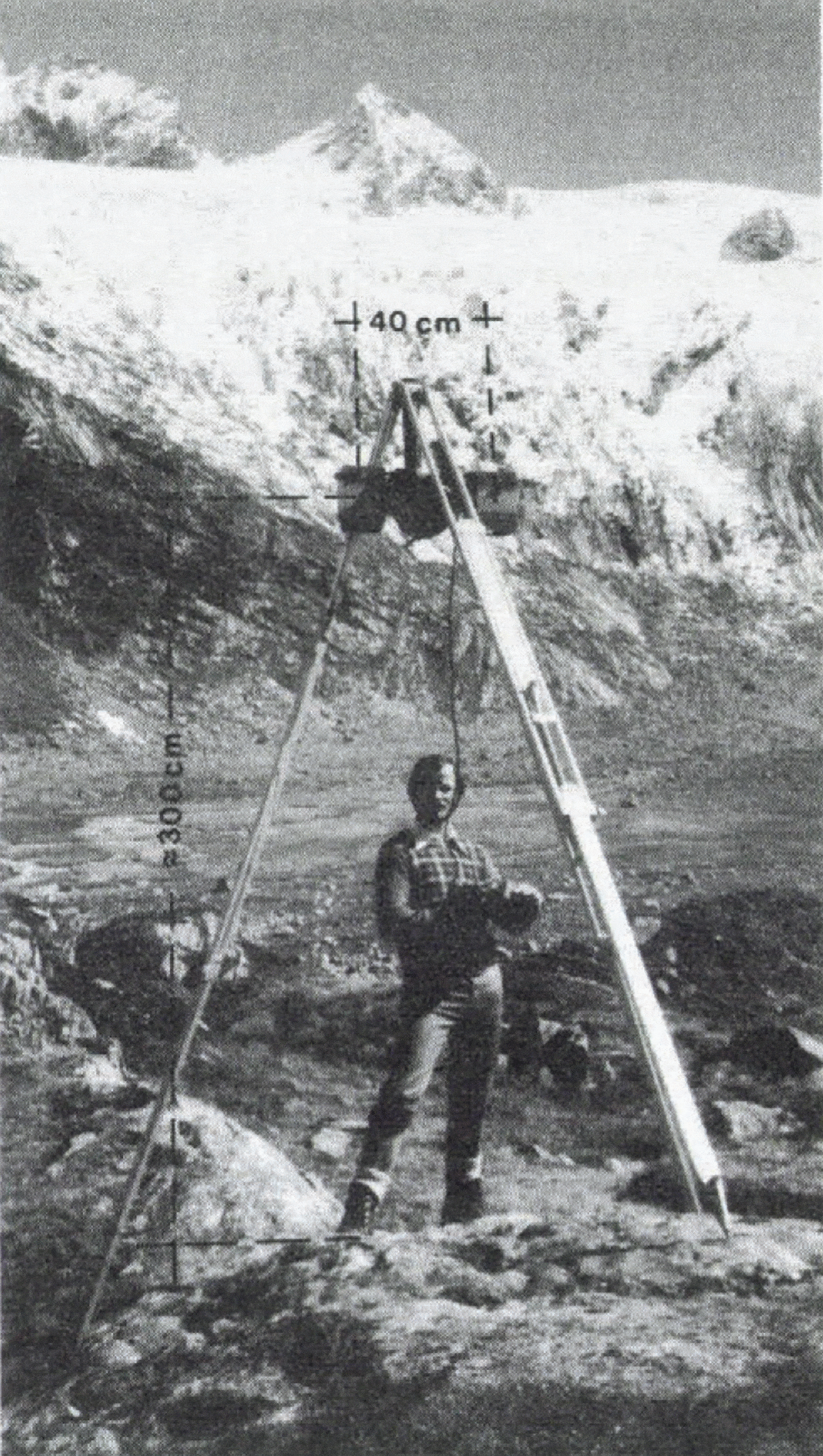 Studies On Crescentic Fractures and Crescentic Gouges with the Help of ...