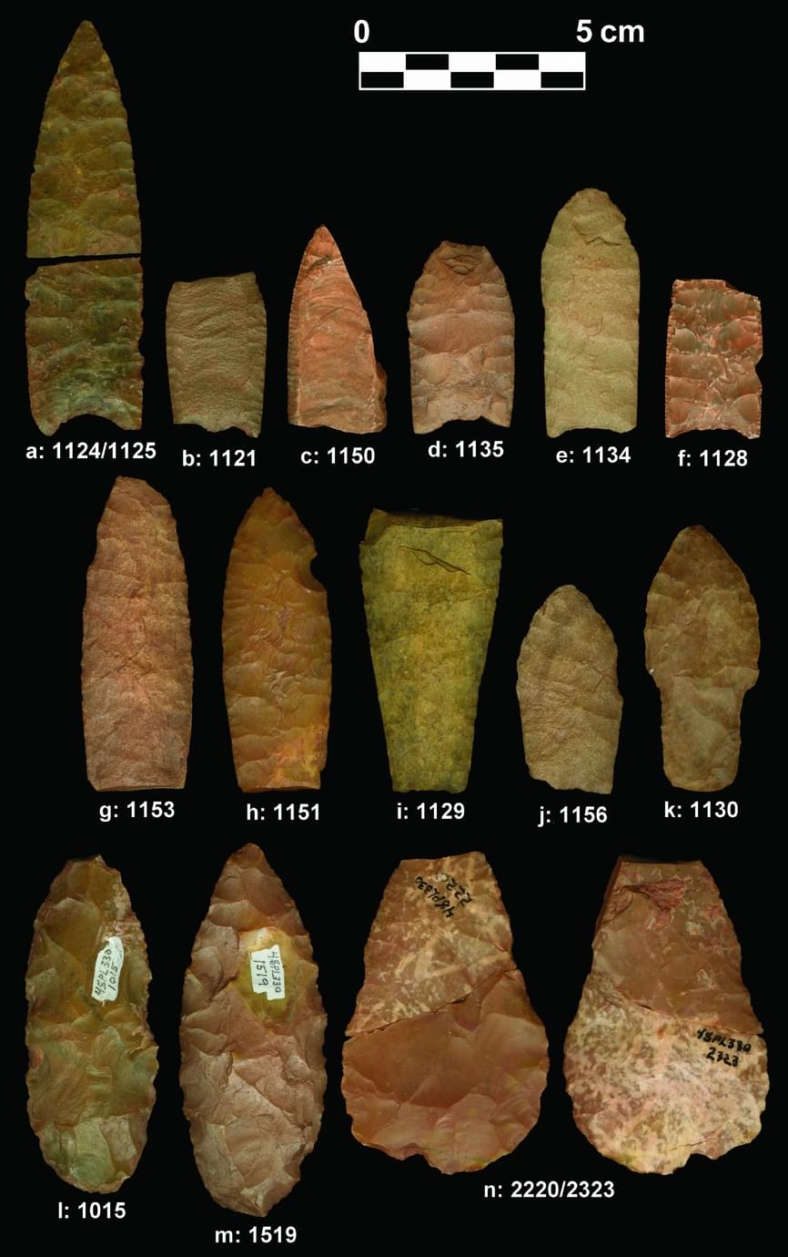 FURTHER INSIGHTS INTO PALEOINDIAN USE OF THE POWARS II RED OCHER QUARRY ...
