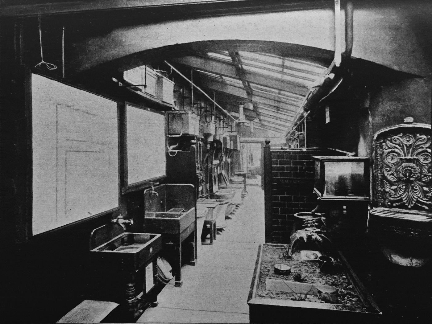 Health by design: teaching cleanliness and assembling hygiene at the ...