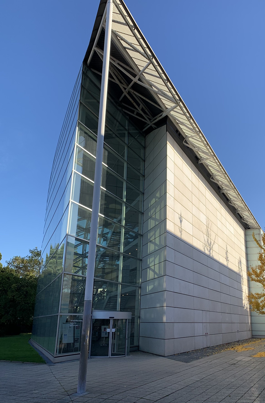 The Squire Law Library: Celebrating Foster's Design. A Return to ...