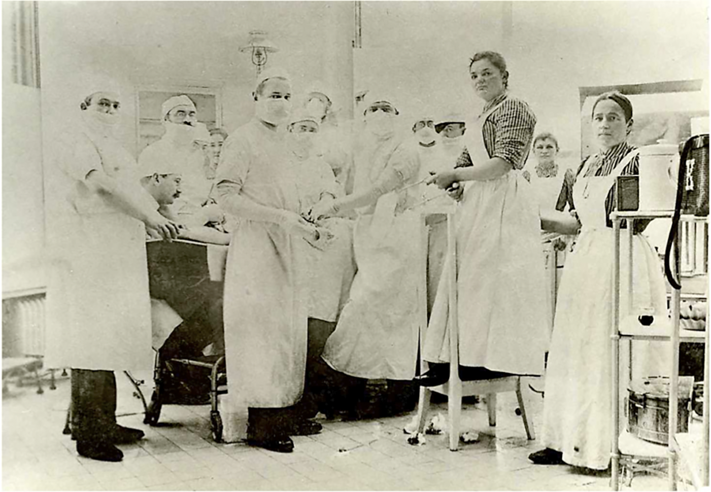 Making the medical mask: surgery, bacteriology, and the control of ...