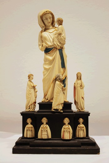 Ivory in the Gothic Emporium (Chapter 1) - French Gothic Ivories