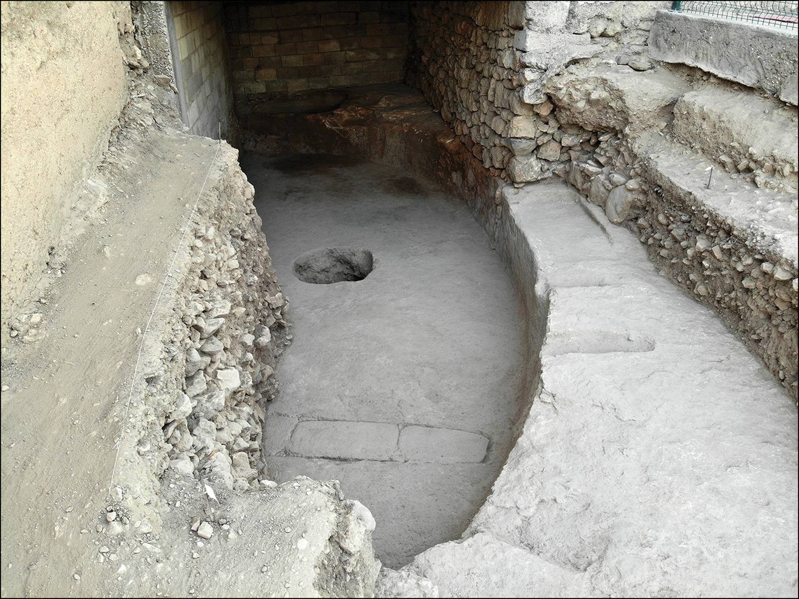 The Sayburç reliefs: a narrative scene from the Neolithic | Antiquity ...