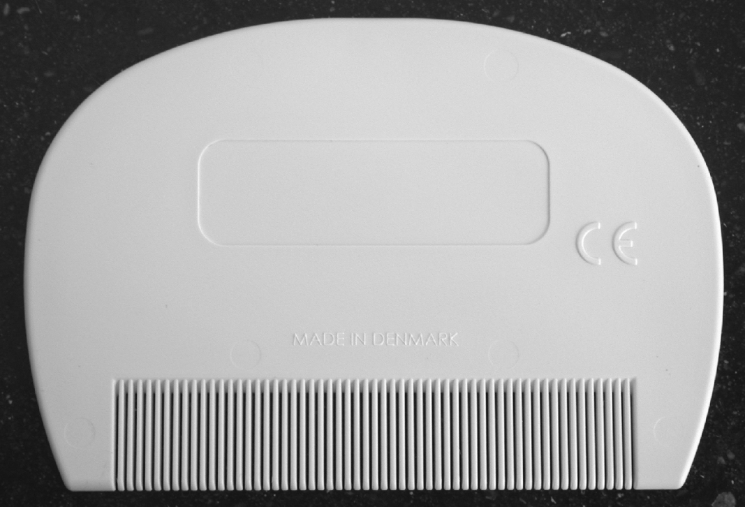 Plastic detection comb better than visual screening for diagnosis of ...