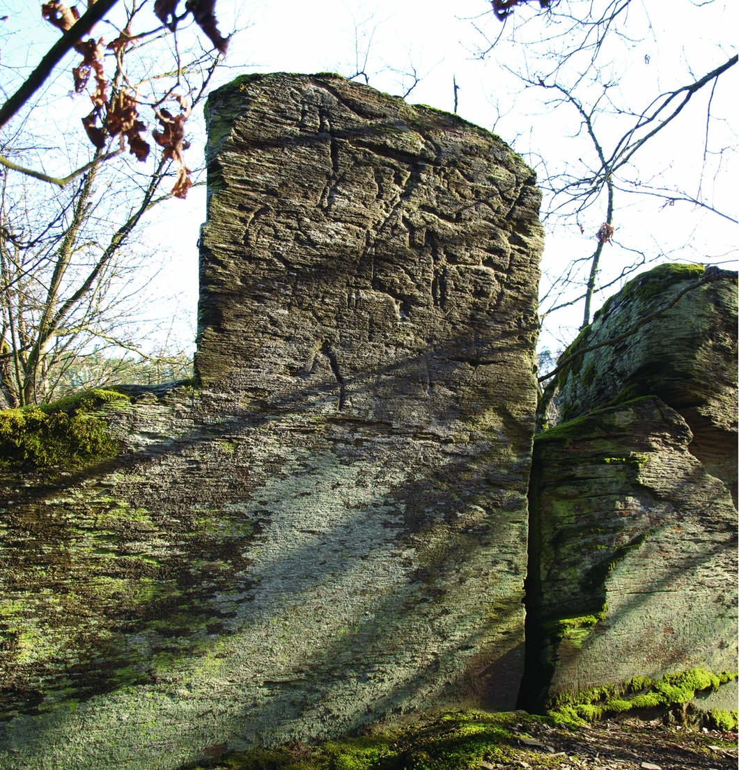 First Palaeolithic rock art in Germany: engravings on Hunsrück slate ...