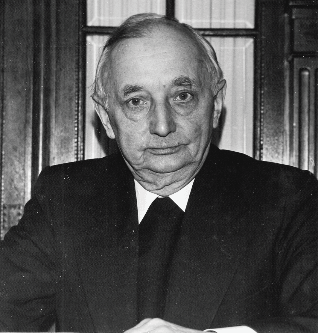 Albert Hartl's Instagram, Twitter & Facebook on IDCrawl