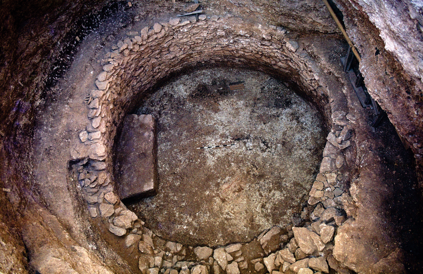 THE GOLD AND SILVER VESSELS AND OTHER PRECIOUS FINDS FROM THE THOLOS ...