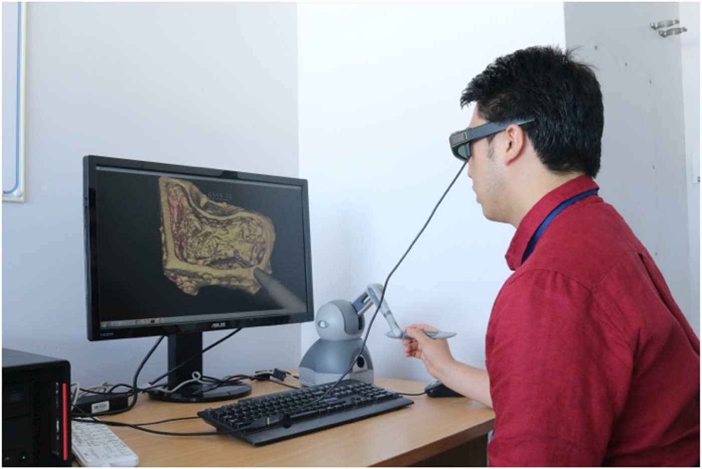 The utility of virtual reality surgical simulation in the undergraduate ...