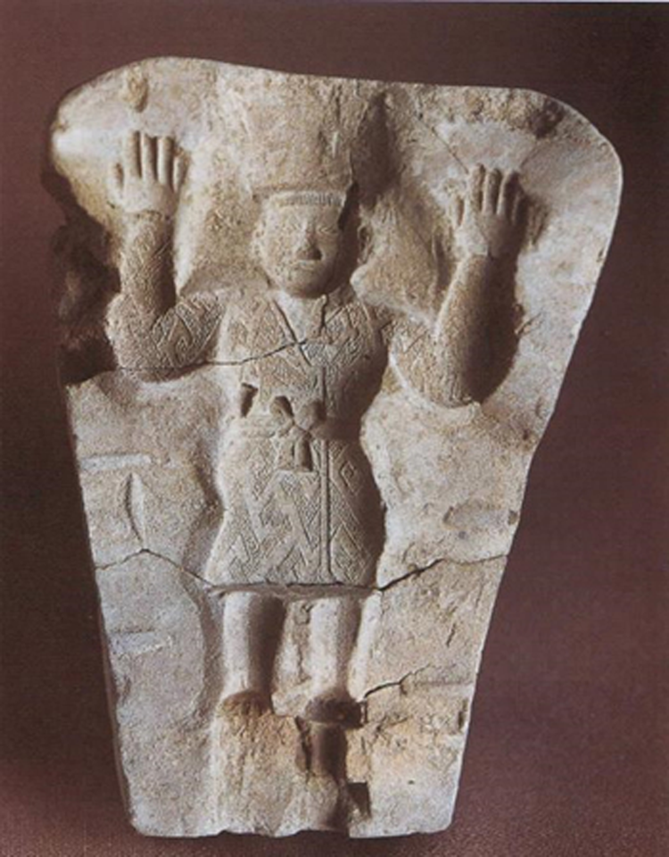 WHAT THE ELITES ACTUALLY WORE IN 500–300 B.C.E. CHINA: EVIDENCE FROM ...